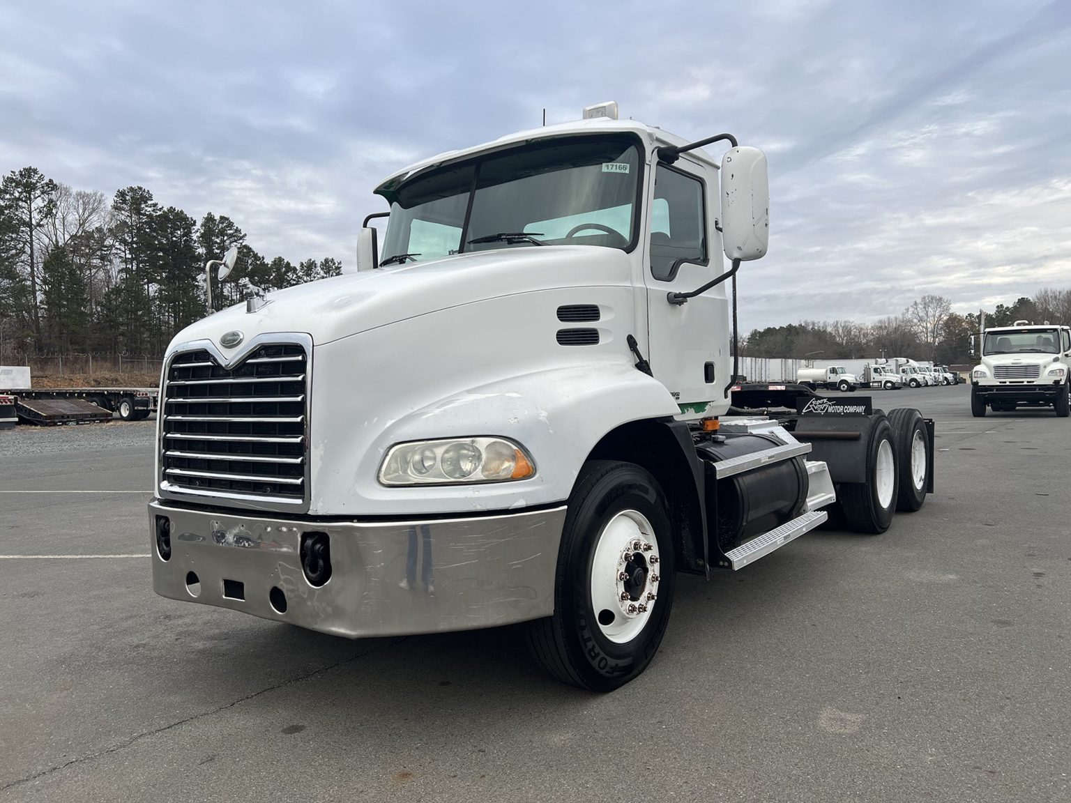 2006 Mack CXN613 - Crook Motor Company