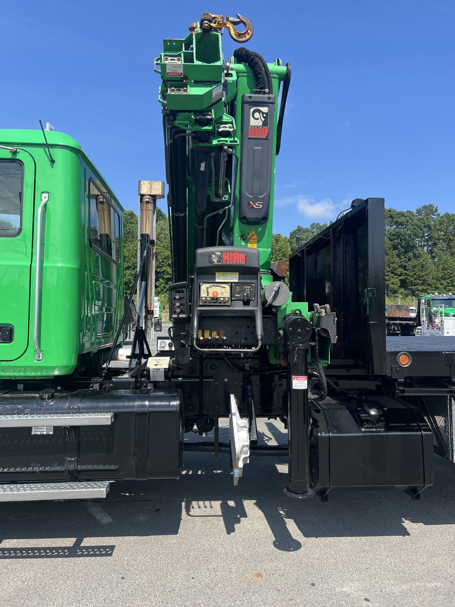 2012 Mack GU (Granite) - Crook Motor Company