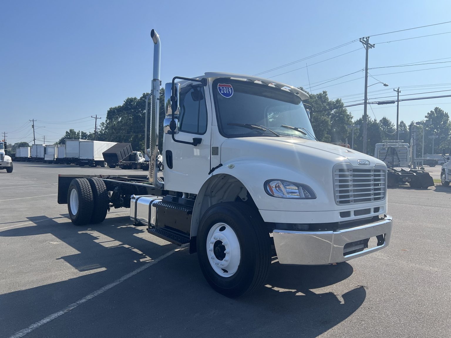 2019 Freightliner M2106 - Crook Motor Company
