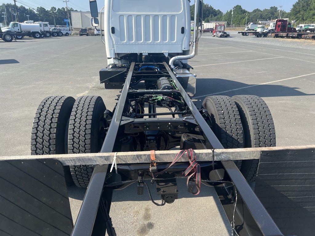 2019 Freightliner M2106 - Crook Motor Company