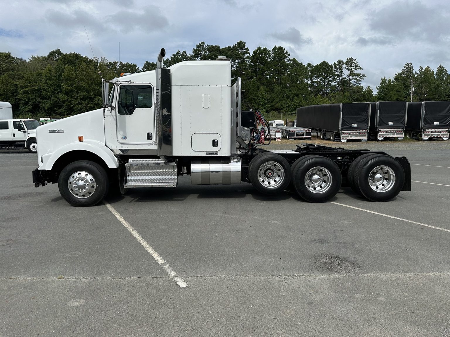 2014 Kenworth T800 - Crook Motor Company