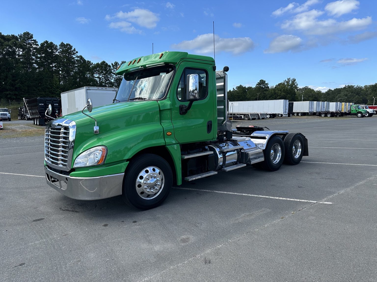 2017 Freightliner CA125 Cascadia - Crook Motor Company