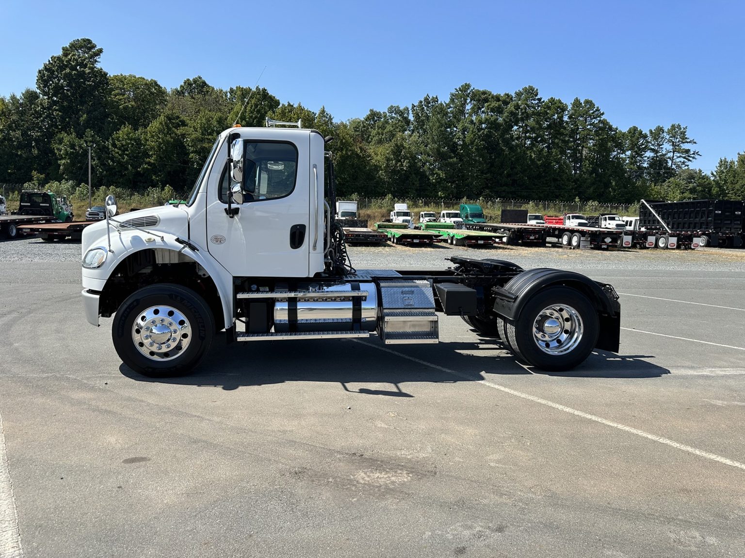 2019 Freightliner M2106 - Crook Motor Company