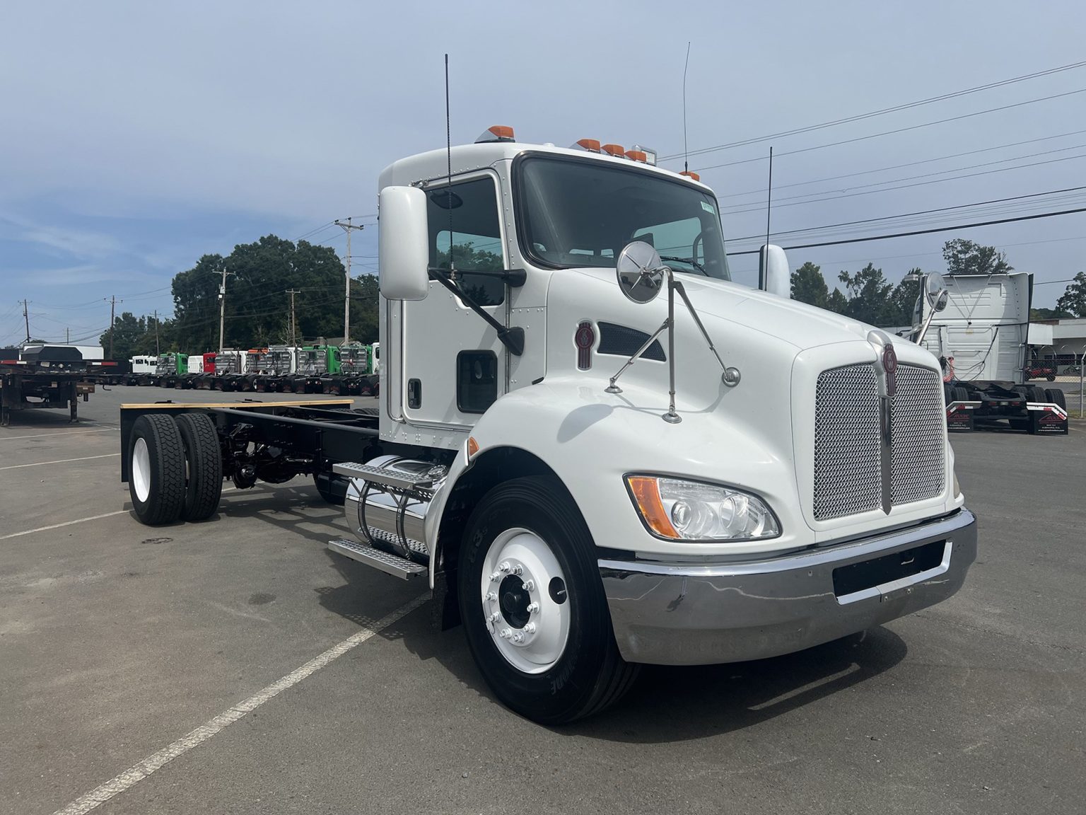 2009 Kenworth T370 - Crook Motor Company