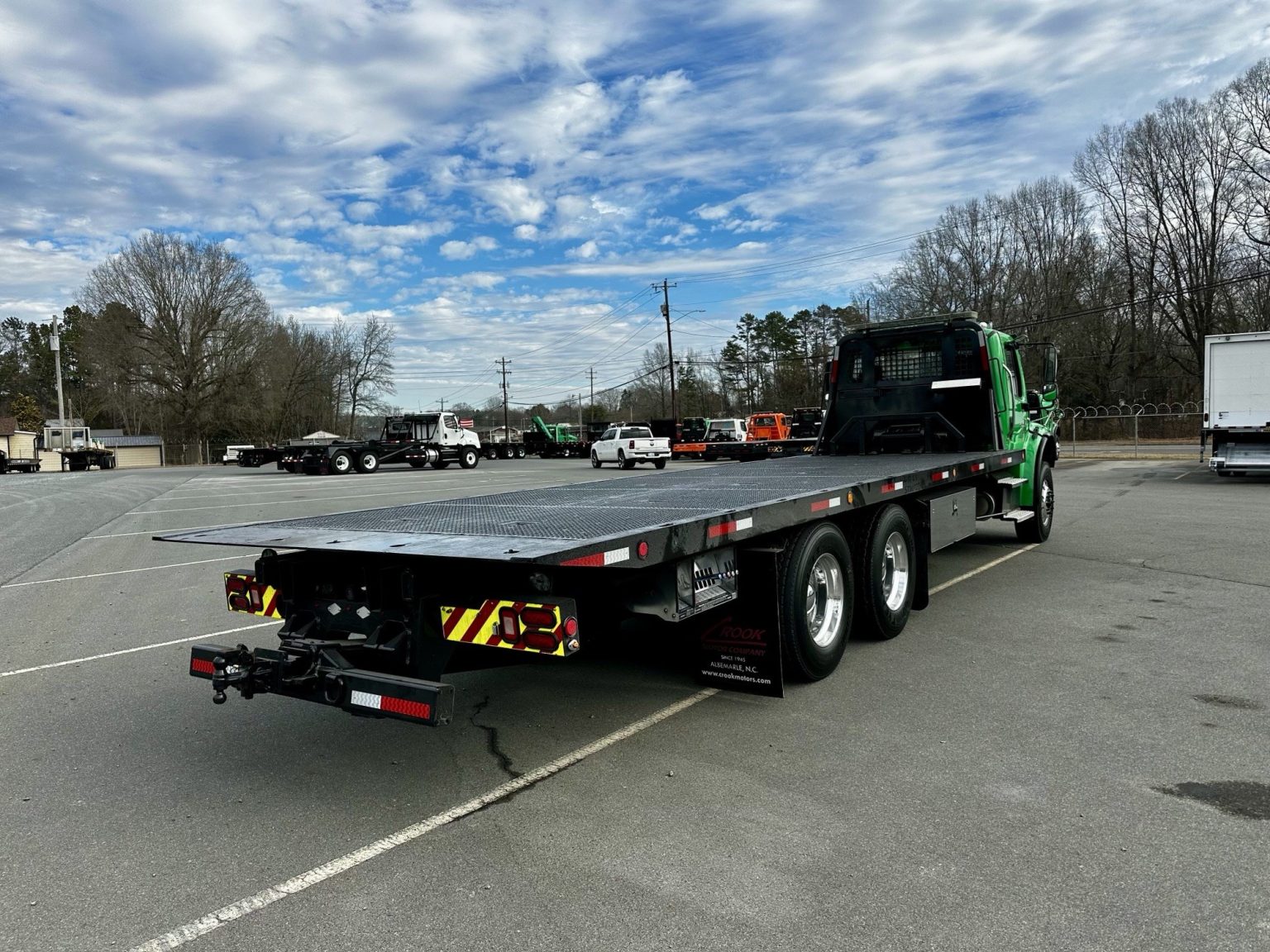 2018 Freightliner M2106 - Crook Motor Company