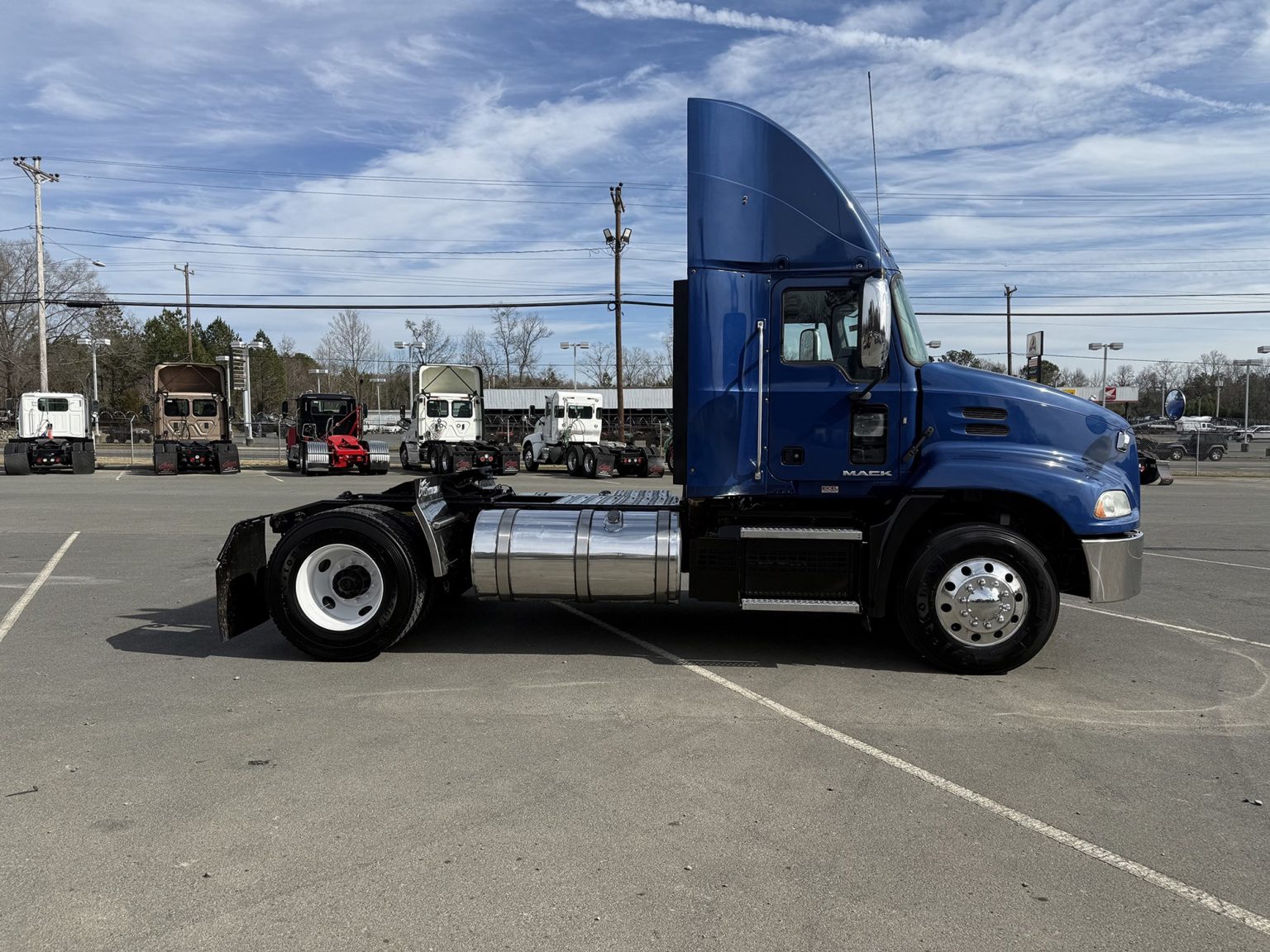 2018 Mack 600 - Crook Motor Company
