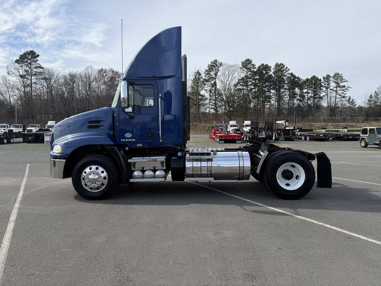 2018 Mack 600 - Crook Motor Company