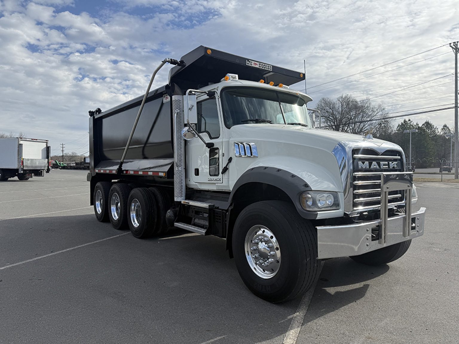 2018 Mack GU (Granite) - Crook Motor Company