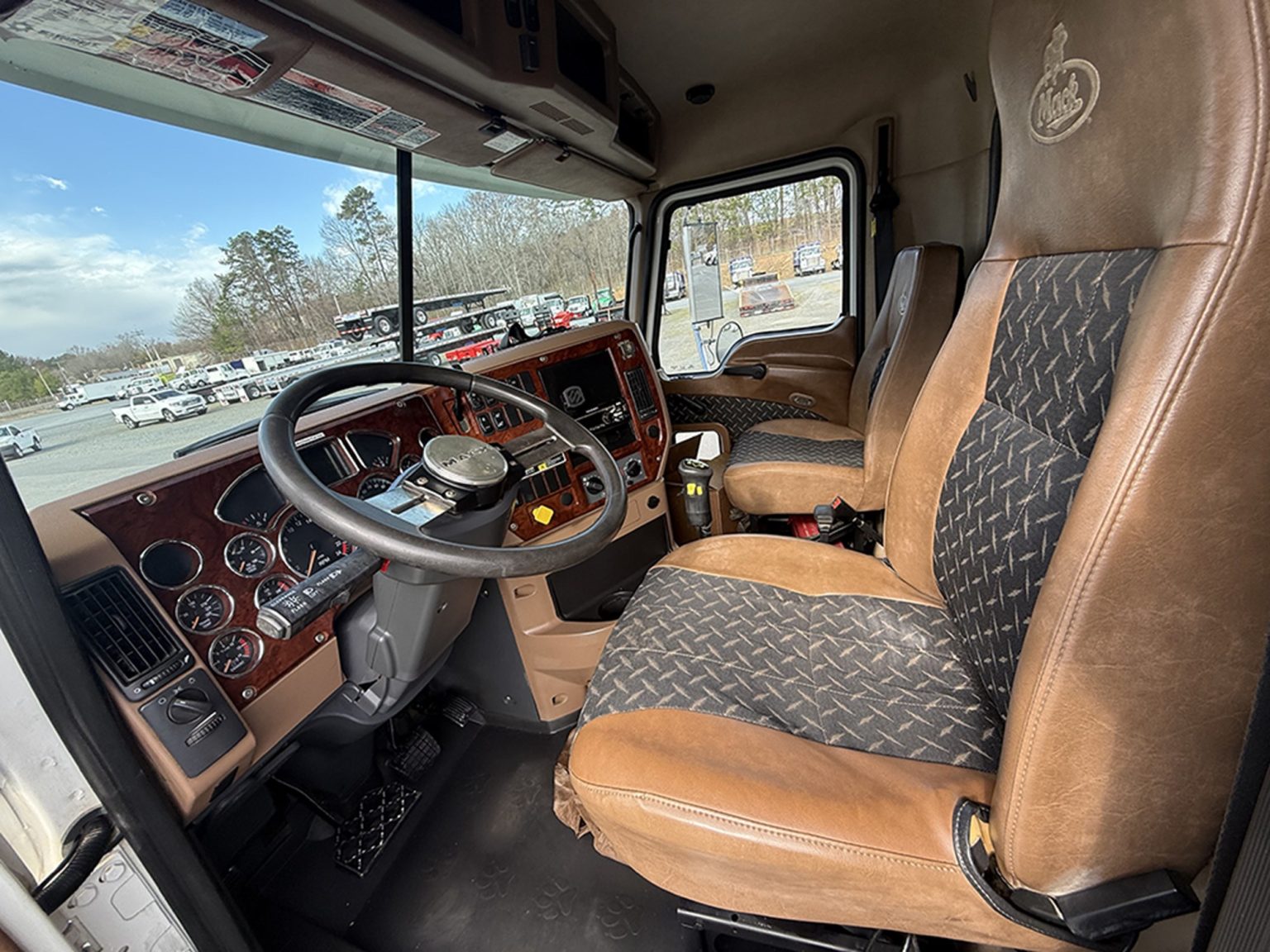 2018 Mack GU (Granite) - Crook Motor Company