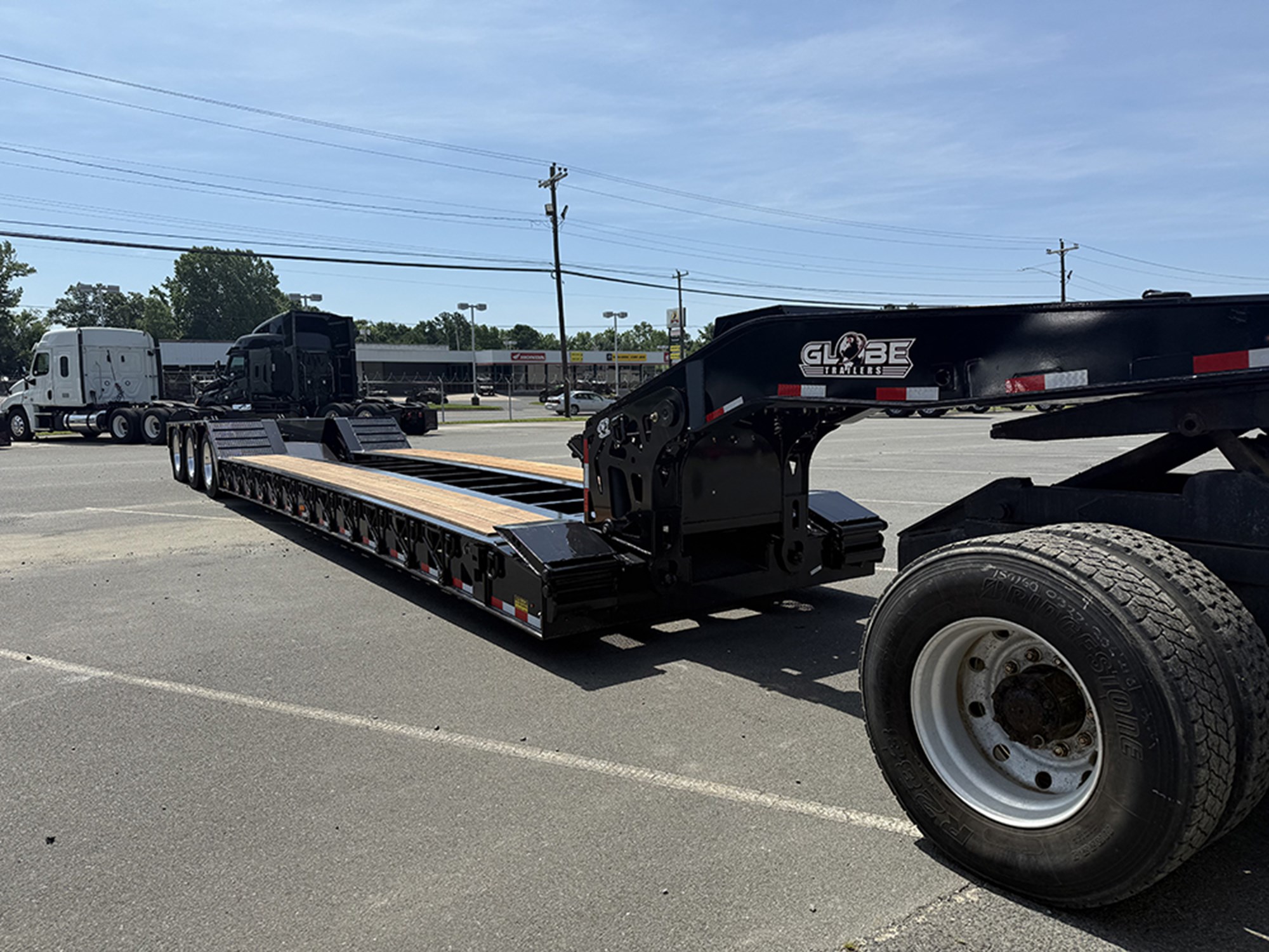 2026 Globe Trailer M 55 ton lowboy - Crook Motor Company