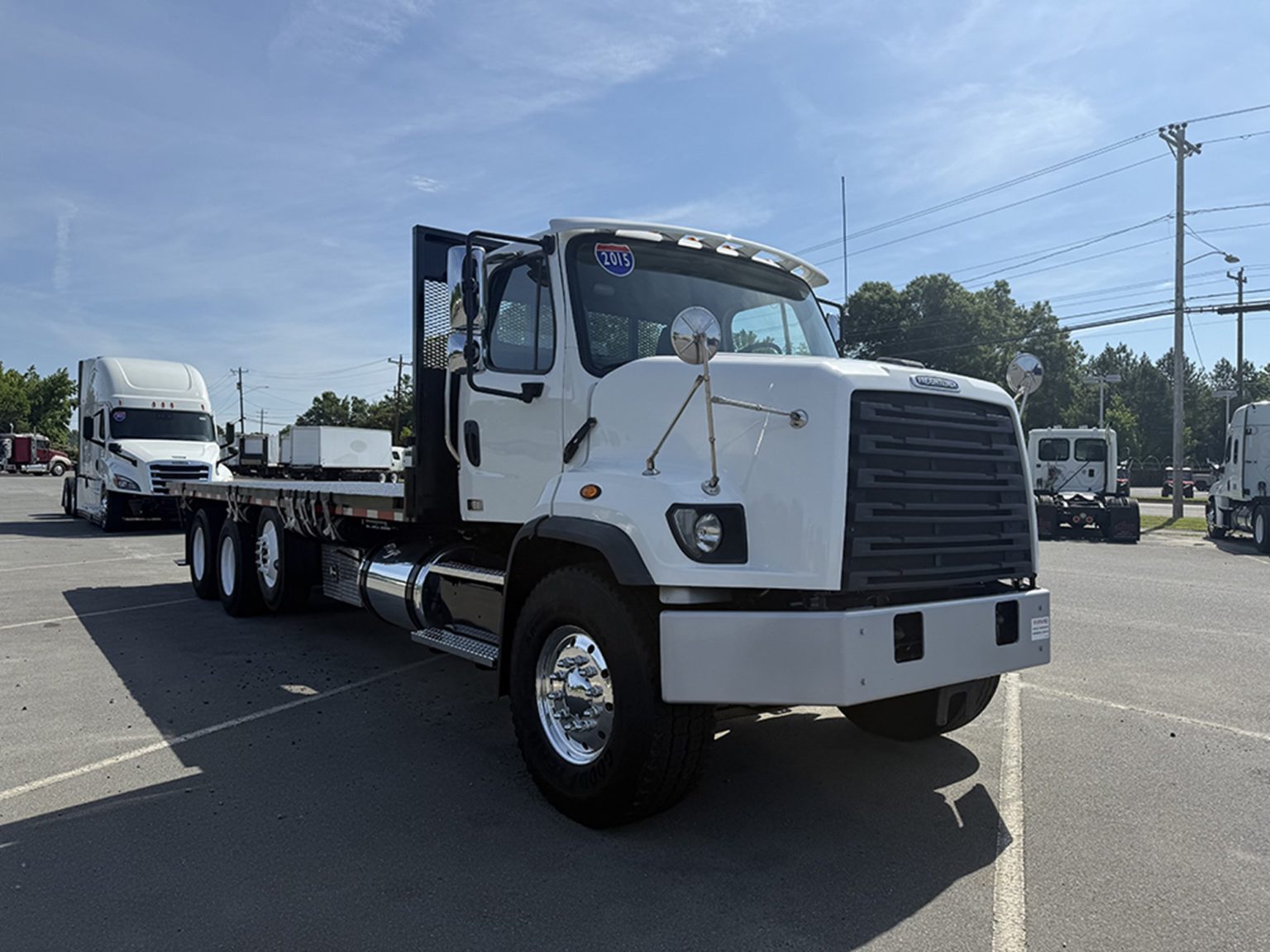 2015 Freightliner 108SD - Crook Motor Company
