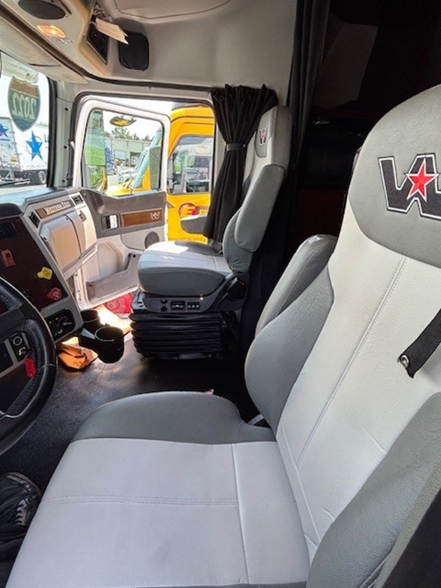 2022 Western Star 5700XE - Crook Motor Company