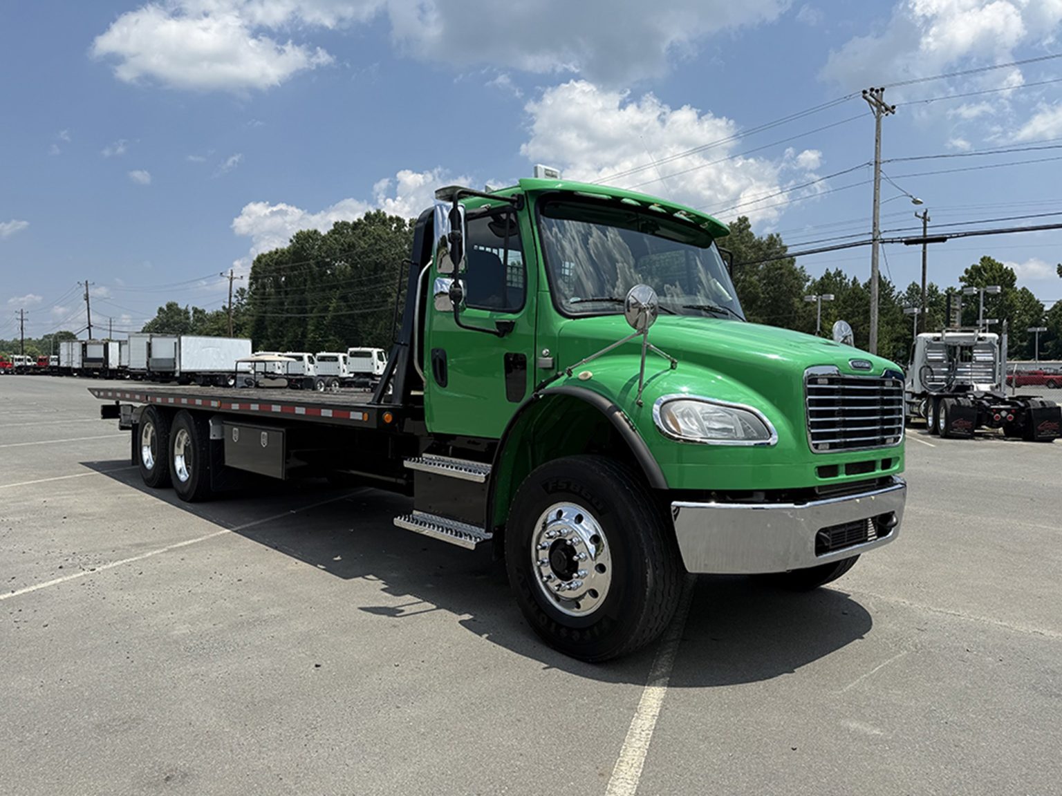 2019 Freightliner M2106 - Crook Motor Company