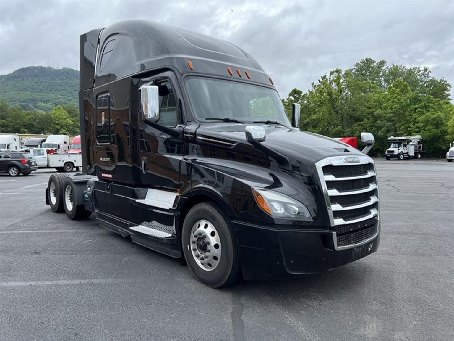 2020 Freightliner Cascadia 126 - Crook Motor Company