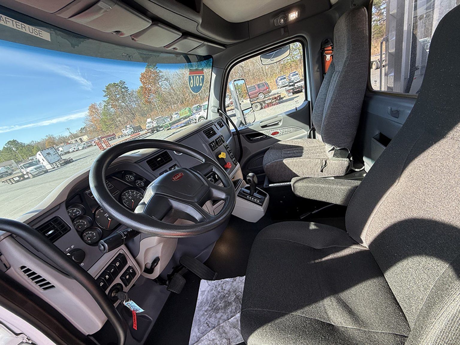 2016 Peterbilt 579 - Crook Motor Company